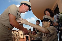 CHECK OUT WHO'S SPORTIN' THE "NEW" KHAKIS...